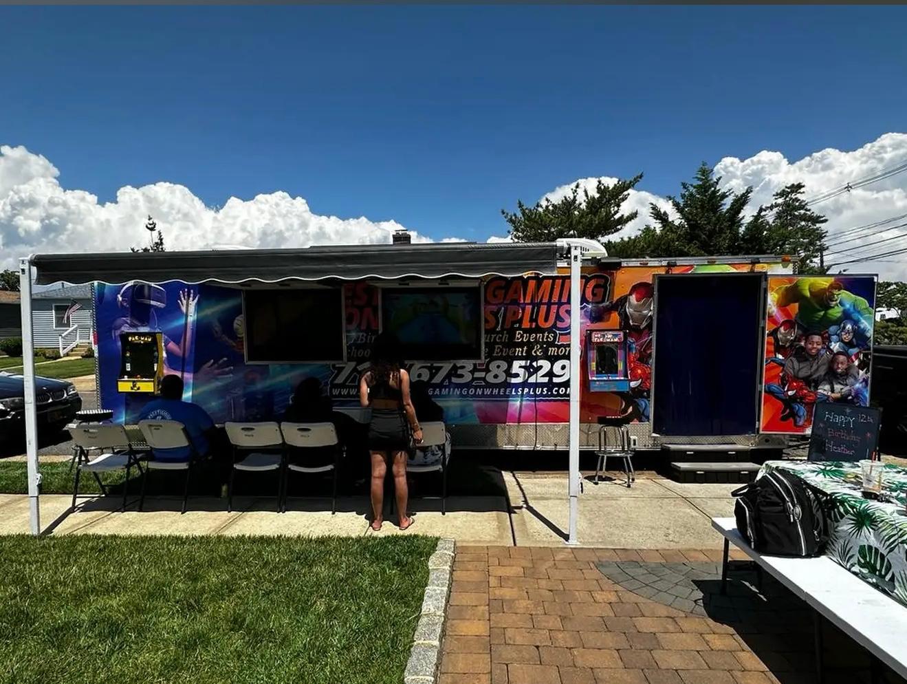 Prestigious Gaming on Wheels Plus